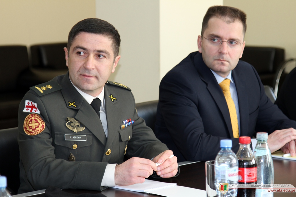 The Commandant of the Norwegian Defence University College at the ...